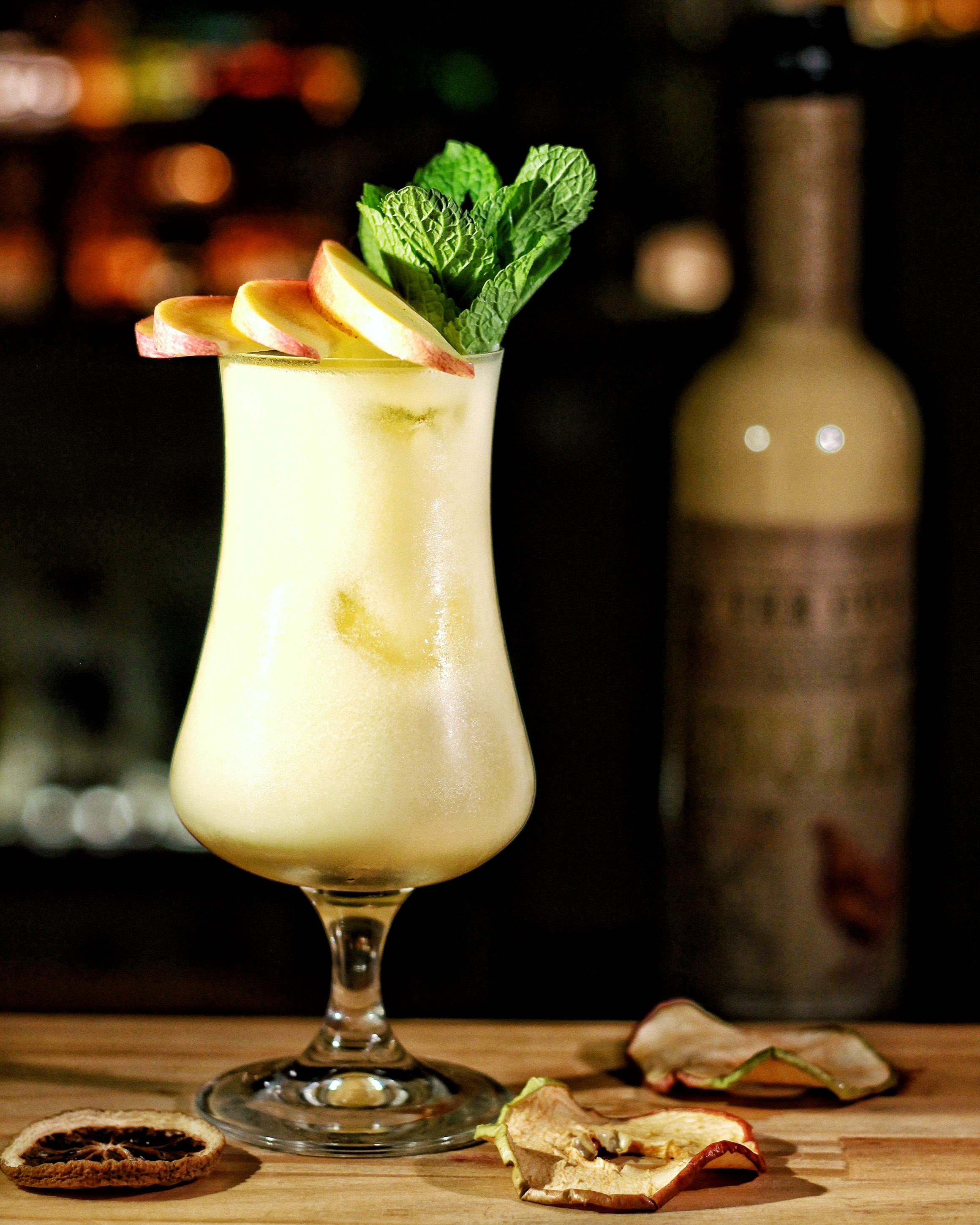 12 cocktails à l'Advocaat By the Dutch - Alambic Magazine