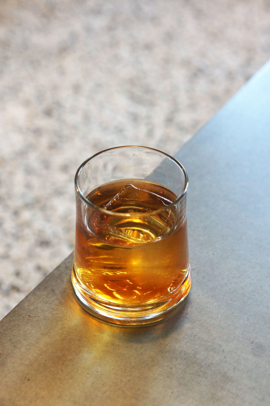 French Connection ╳ Camus Cognac ╳ Adriatico Amaretto - Alambic Magazine