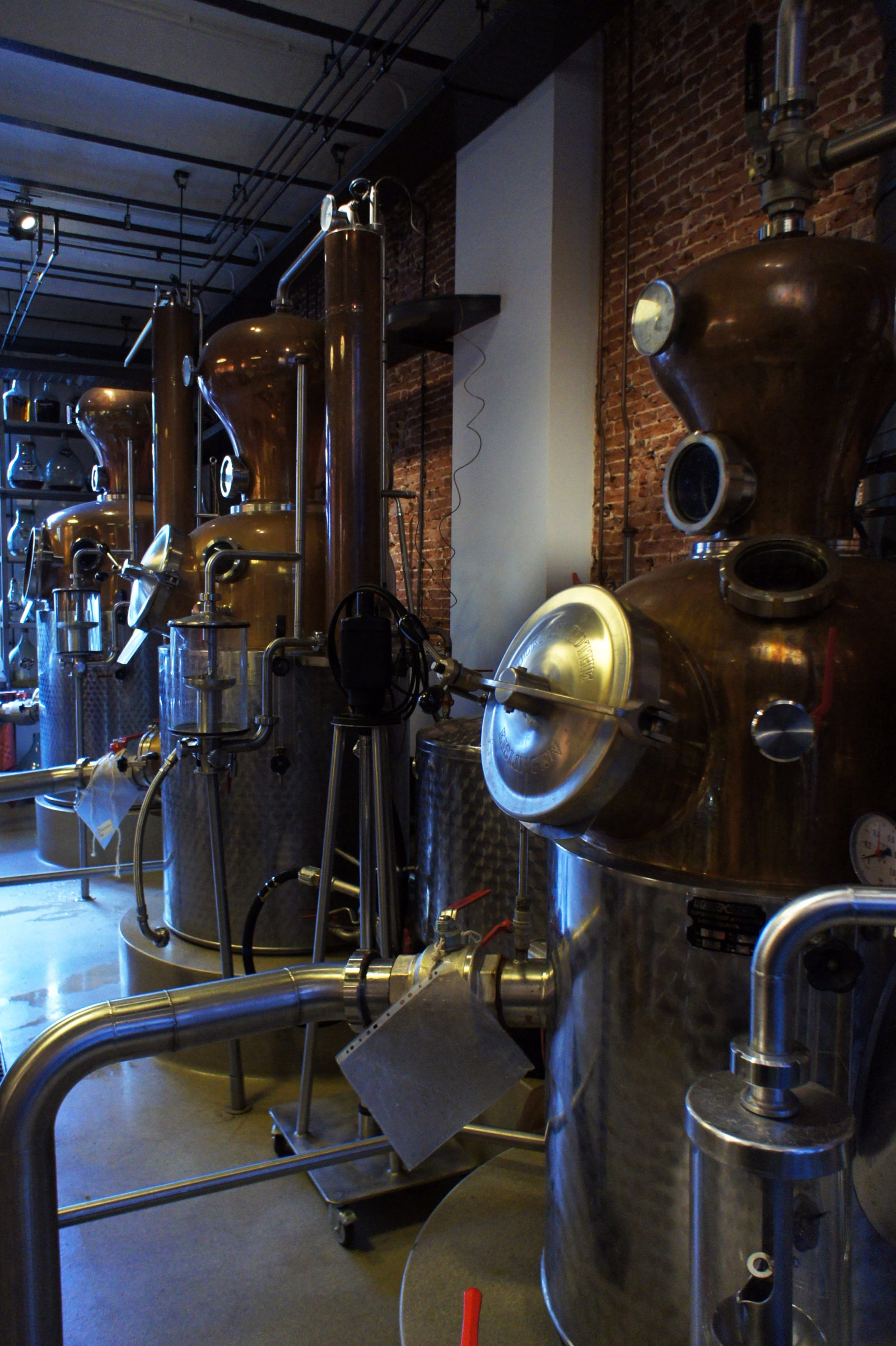 Wynand Fockink Distillery, Proeflokaal dans le Red Light District d ...